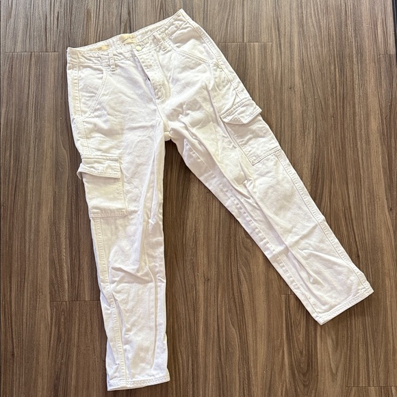 Universal Thread | Pants & Jumpsuits | Universal Thread White Straight ...